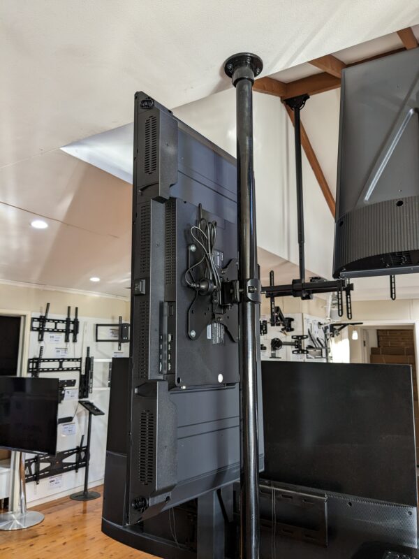 Floor to Ceiling TV Mount | Gecko Products